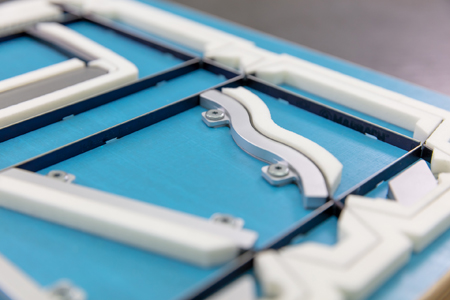 Split height-adjustable anvil – ThePackagingPortal.com